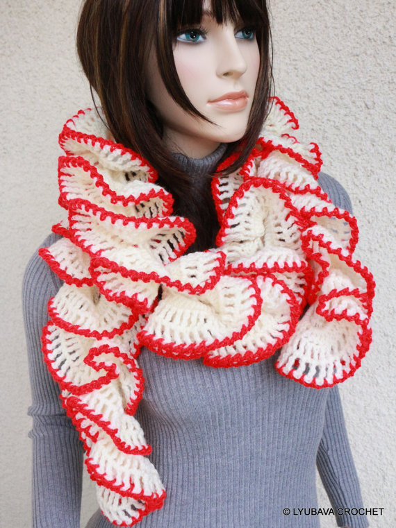 Crochet Ruffle Scarf Pattern “Marvelous Christmas” – Lyubava Crochet Blog